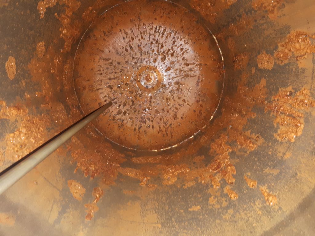 Rozsda a bojlerben - Villanybojler szerelés bojler javítás Budapest